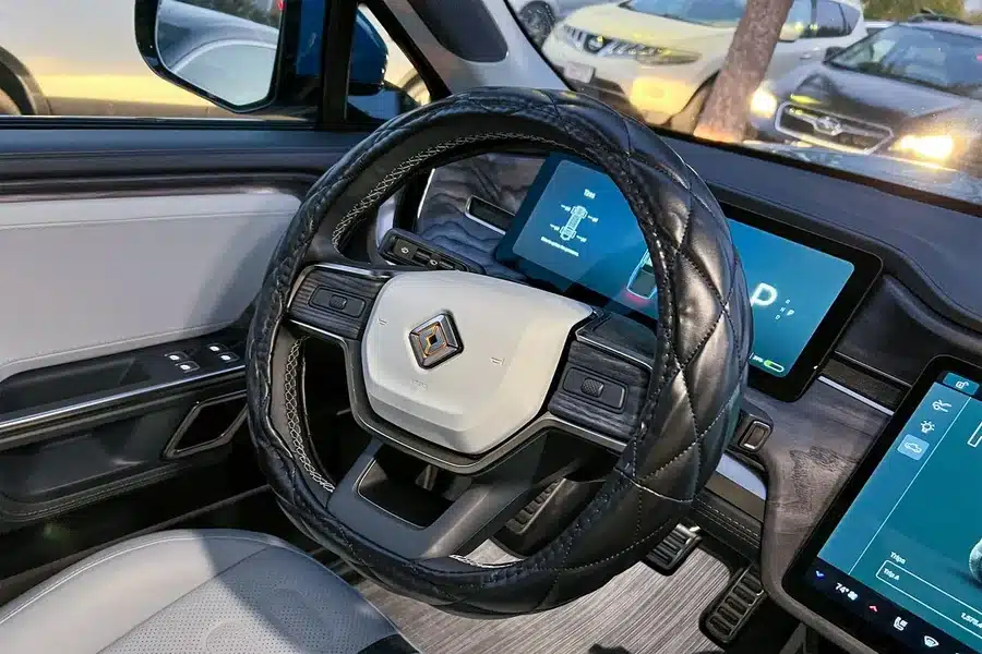 Hot Weather Steering Wheel Covers Myths Vs Facts